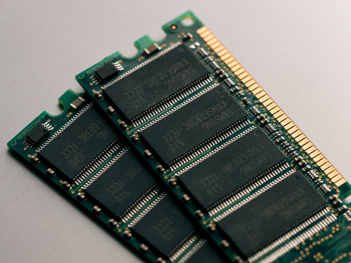 UltraRAM: memoria volatile e storage fusi in un unico componente