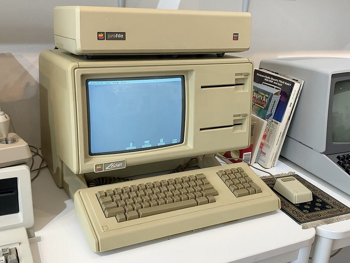Apple Lisa compie 40 anni: pubblicato il codice sorgente. Perché fu uno ...