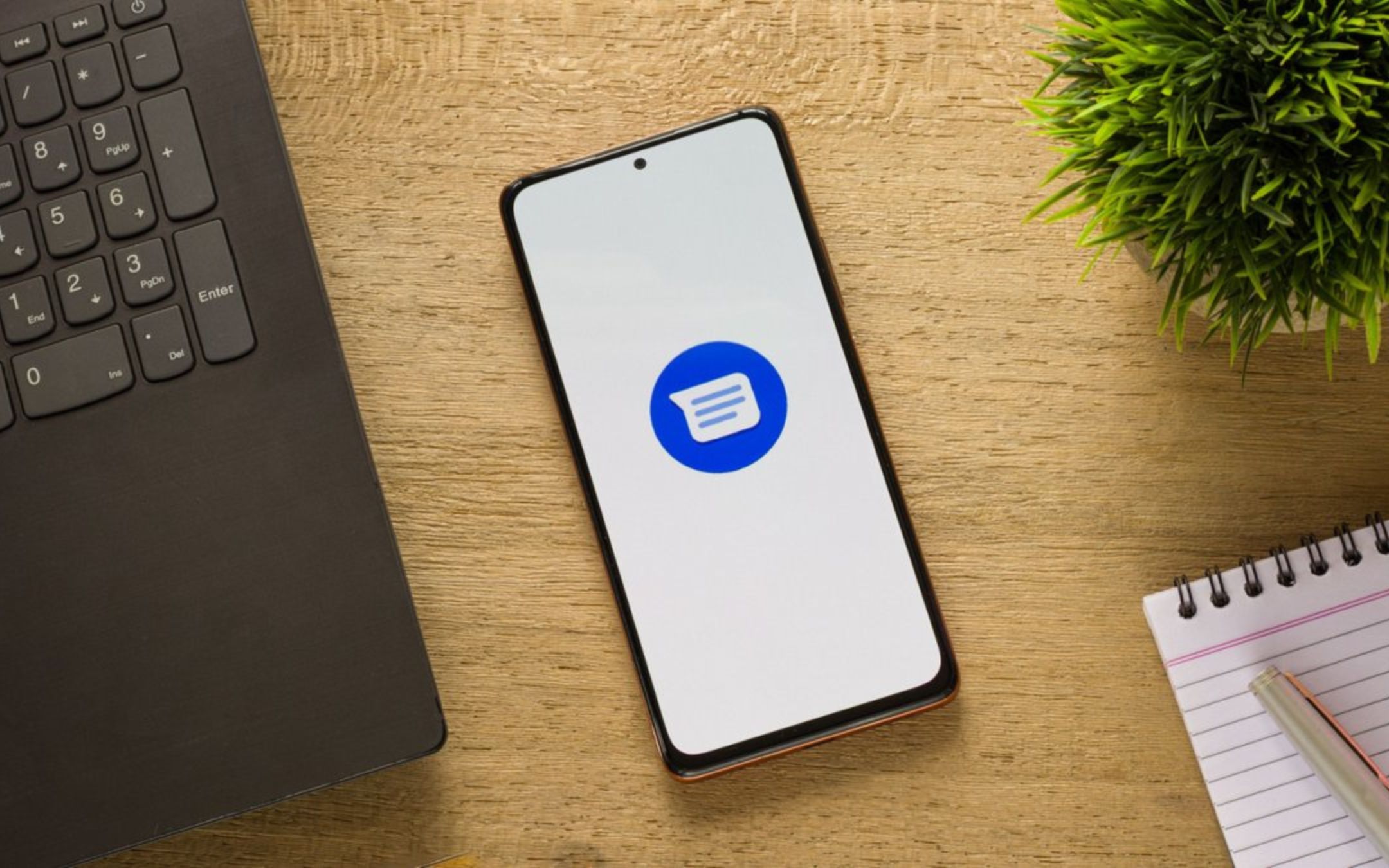 Google Messaggi, la versione web integra le risposte dirette