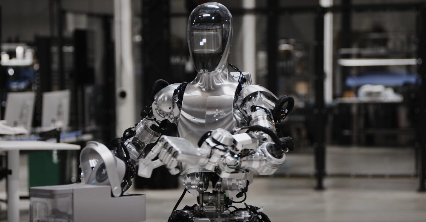 Robot umanoidi governati dall'IA: ci investono Nvidia, Intel, Microsoft ...