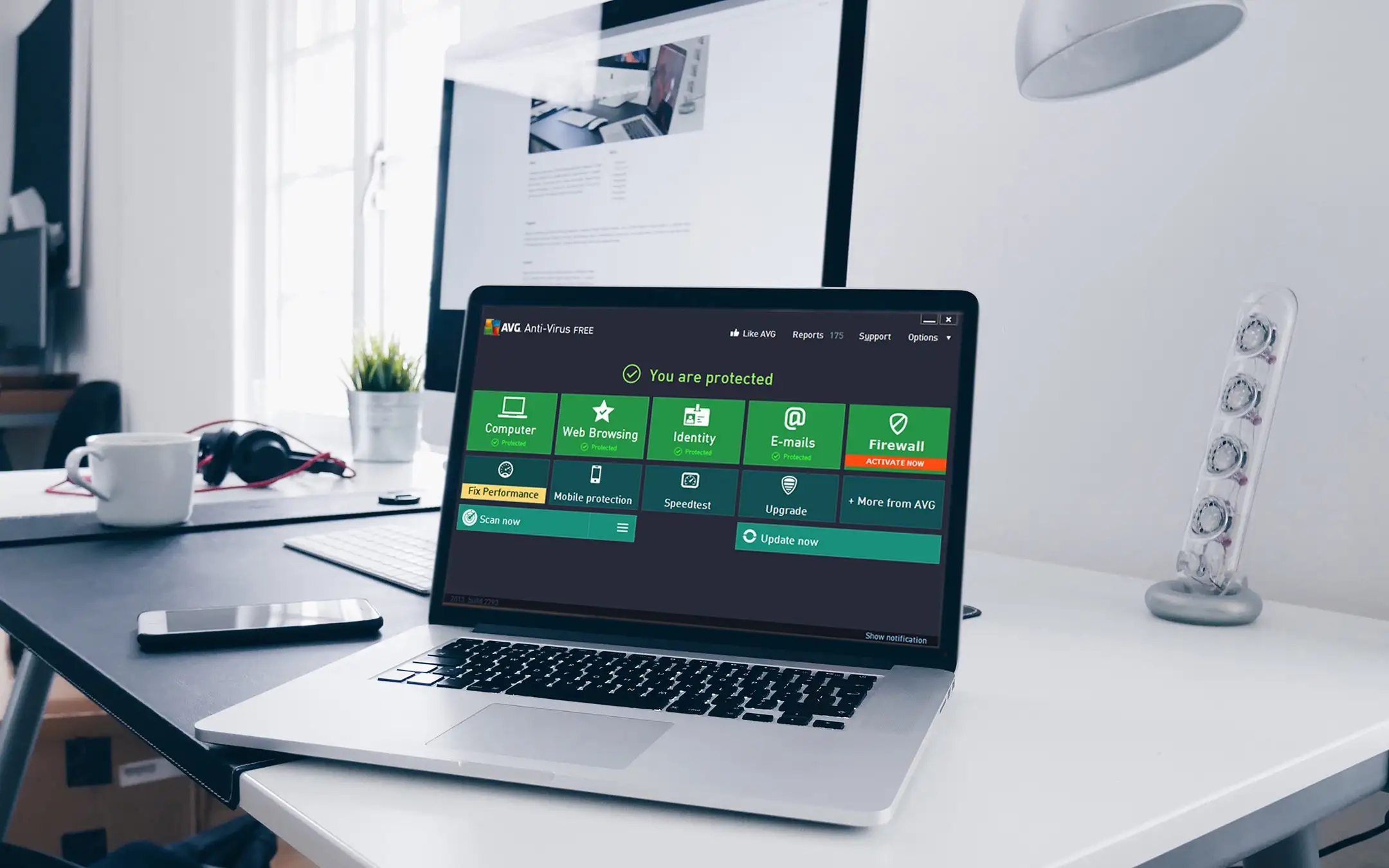 Recensione Antivirus AVG (Gratis e in Abbonamento) 2025